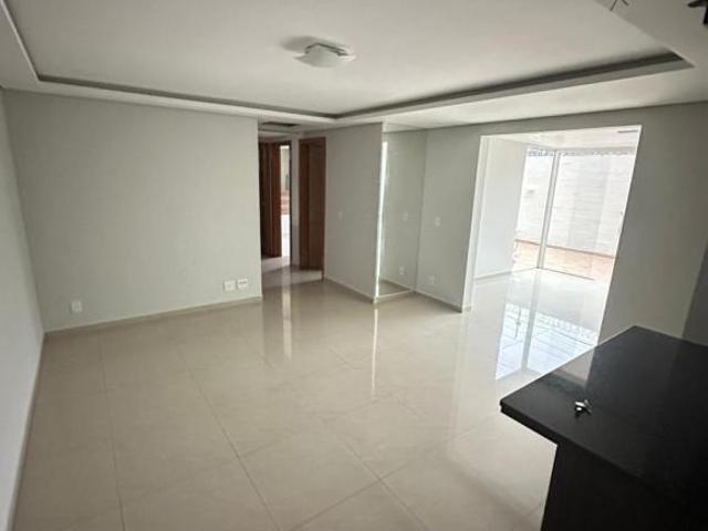 Apartamento com GARDEN
