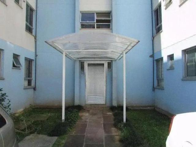 Apartamento com dois dormitórios com garagem