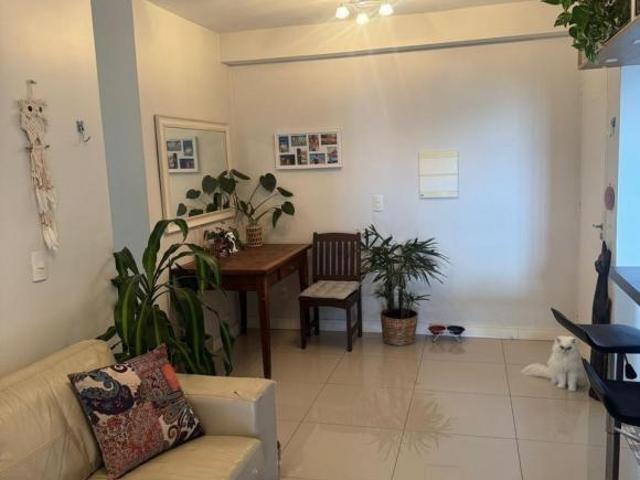 Apartamento com dois dormitórios em condomínio do bairro Tristeza em Porto Alegre/RS