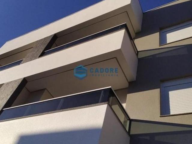 Apartamento com dois dormitórios no Salgado Filho