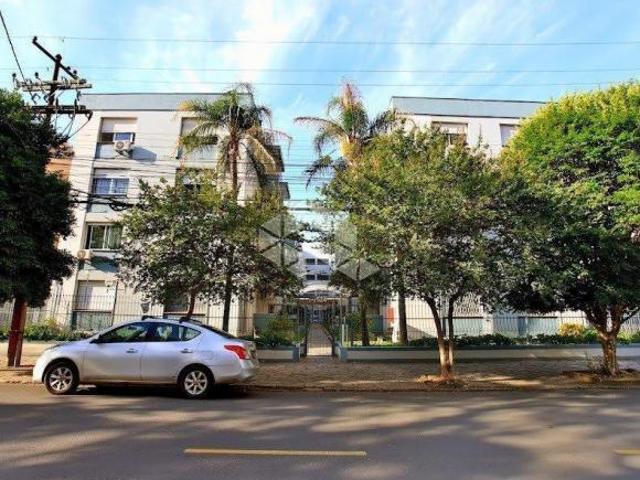 APARTAMENTO COM DOIS DORMITÓRIOS, SACADA E DEPENDENCIA DE EMPREGADA