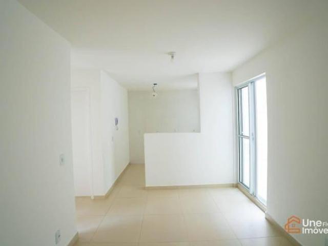 Apartamento com Dois Gardens Exclusivos em Condomínio Clube
