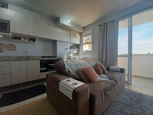 Apartamento com dois quartos no bairro Olaria Canoas