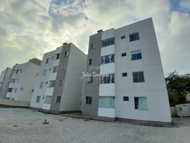 Apartamento com dois quartos no Dom Joaquim