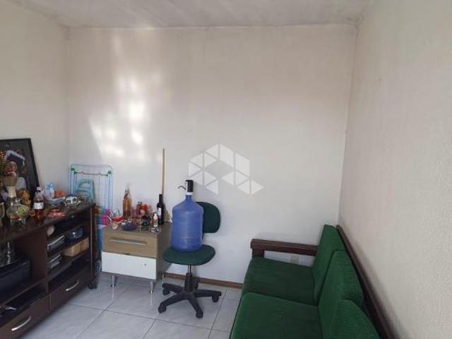 Apartamento com dois quartos, andar alto, próximo a PUCRS