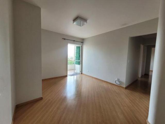 APARTAMENTO COM DUAS VAGAS DE GARAGEM, NO MELHOR DA VILA MASCOTE !