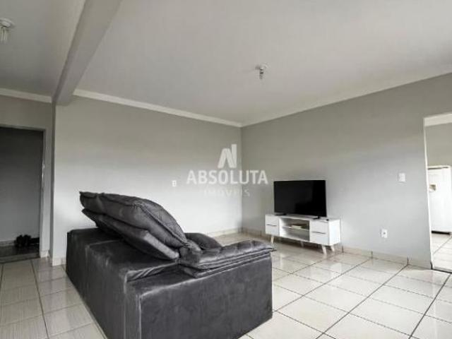 Apartamento com Entrada Independente em Bairro Tradicional São João