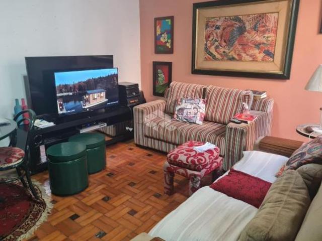 Apartamento com entrada individual com 3 dormitórios