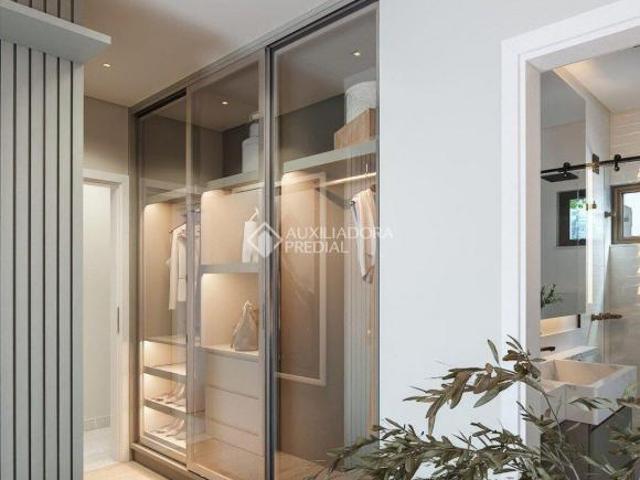 Apartamento com Elevador, 03 quartos 01 suíte Fino acabamento, 02 vagas cobertas