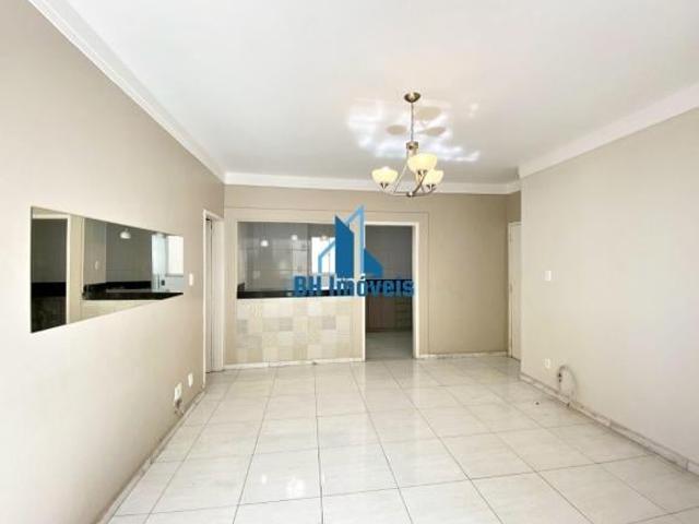 Apartamento com elevador de 03 quartos com suíte no bairro Ouro Preto Belo Horizonte