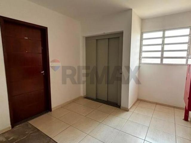 Apartamento com elevador no Colinas de São Lourenço