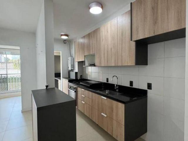 Apartamento com excelente localização