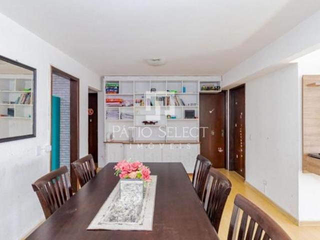 Apartamento com excelente localização Água Verde, Curitiba/PR