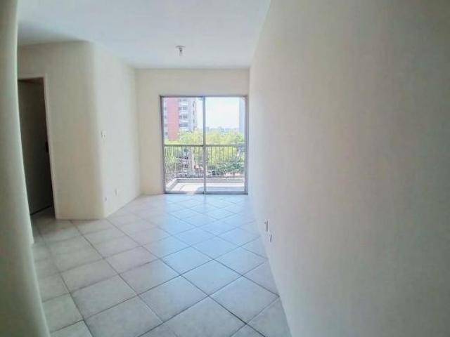 APARTAMENTO, COM FINO ACABAMENTO NO MELHOR DA VILA MASCOTE!