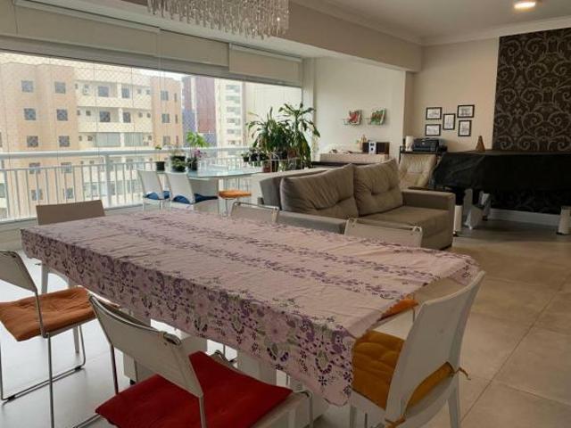 APARTAMENTO, COM FINO ACABAMENTO NO MELHOR DA VILA MASCOTE!