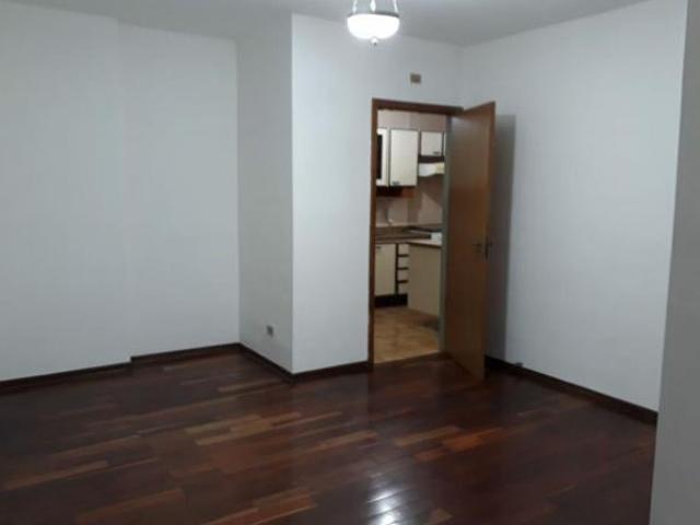 APARTAMENTO COM FINO ACABAMENTO, NO MELHOR DA VILA MASCOTE !