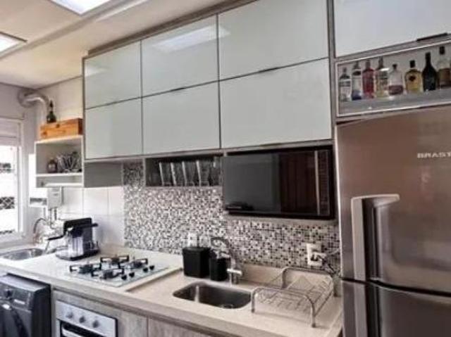 Apartamento com fino acabamento, financiável, excelente localização