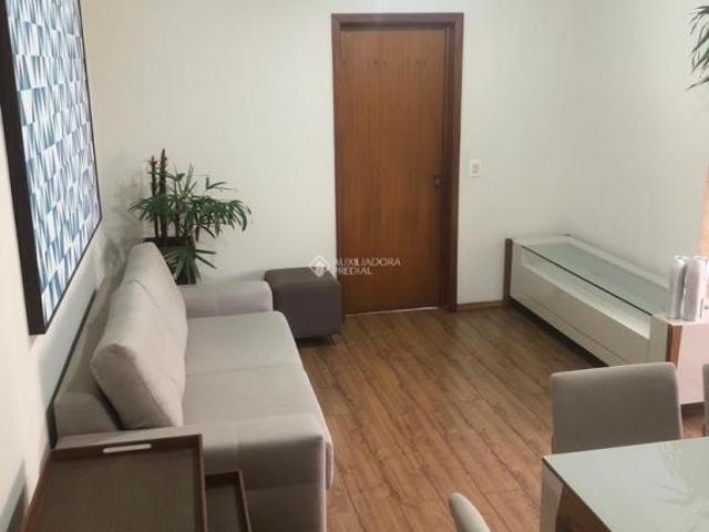 Apartamento com inquilino