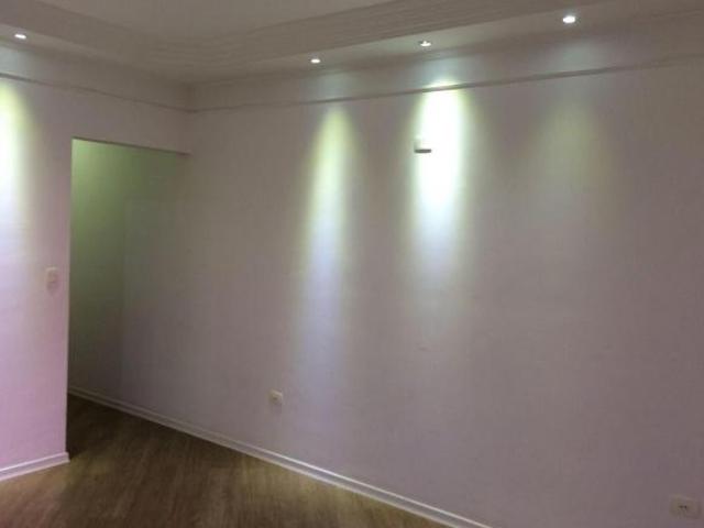 APARTAMENTO COM JEITÃO DE CASA