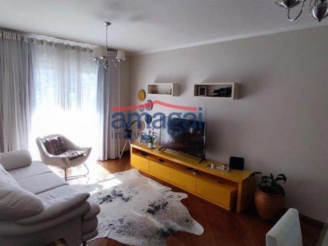 Apartamento com ótimo acabamento no Mirabela