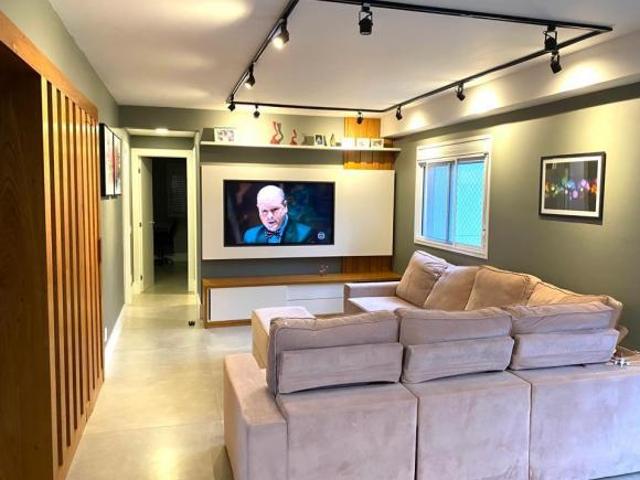 Apartamento com otimo acabamento no Monumento e linda vista frente