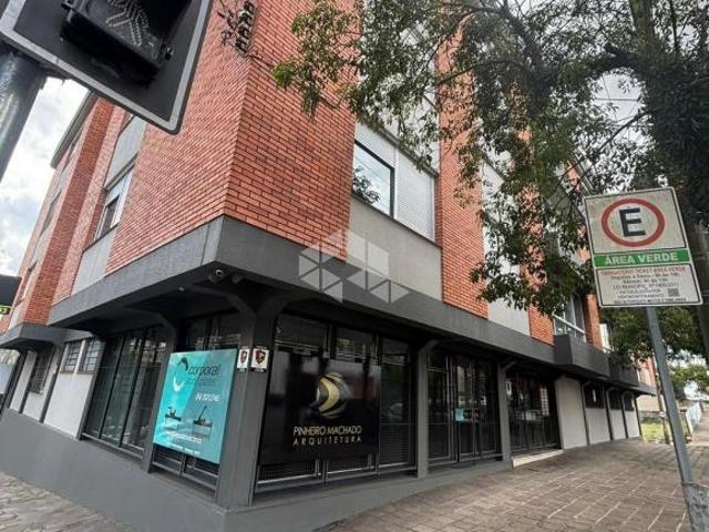 Apartamento com ótima localização, com 3 dormitórios e vaga coberta