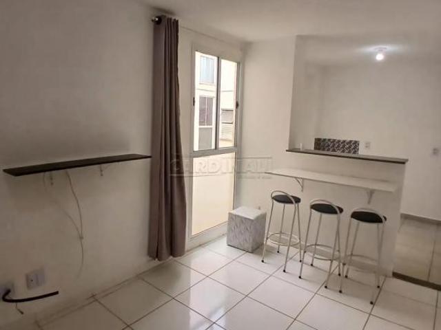 Apartamento com ótima localização, próximo de faculdades