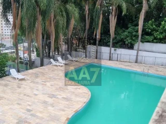 Apartamento com lazer de clube Vila Sonia