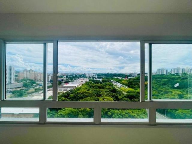 Apartamento com lareira, churrasqueira e 3 dormitórios no Central Park