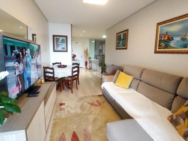 Apartamento com linda vista da cidade