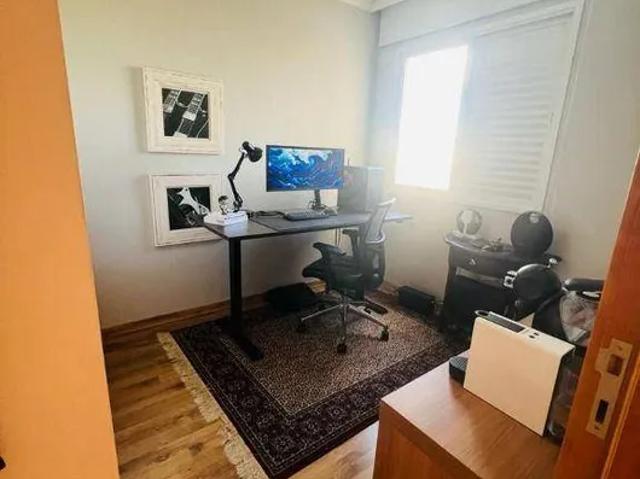 Apartamento com Linda vista para o Parque Ecológico, com 03 dormitórios sendo 01 suíte