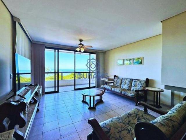 Apartamento com linda vista para Praia do Sorocotuba, sendo 3 suítes