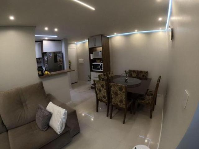 Apartamento com Móveis Planejados e Sacada Integrada em Novo Hamburgo Vila Nova Venda