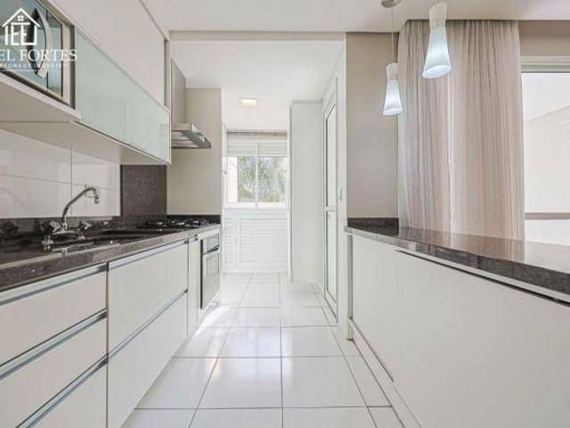 APARTAMENTO COM MÓVEIS PLANEJADOS NO ÁGUA VERDE| 94,64 m² PRIVATIVOS | 3 QUARTOS | 2 VAGAS