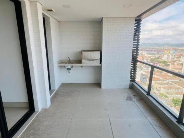 Apartamento com NOVO e 2 quartos sendo uma suíte à venda em Ponta da Praia