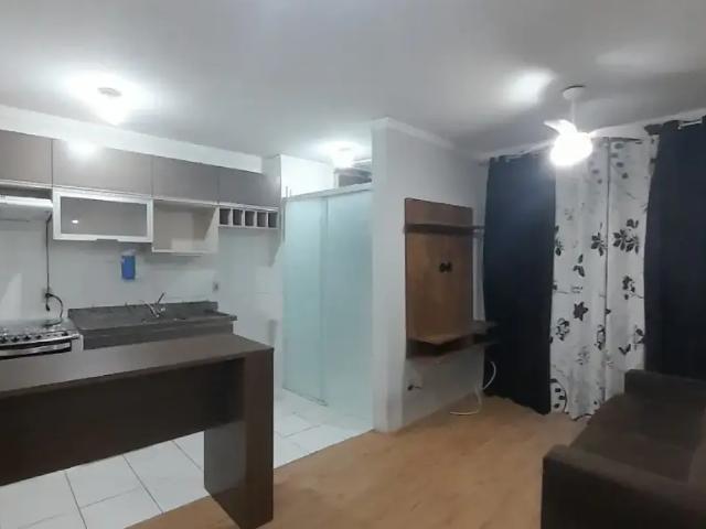 Apartamento com sacada, móveis planejados e vaga para locação