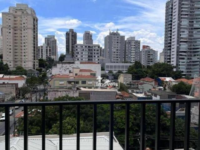 Apartamento com sacada novo em Perdizes