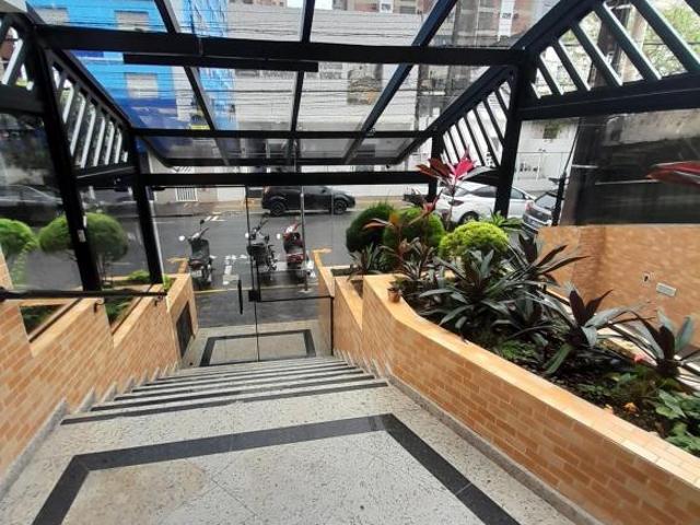 Apartamento com sacada a Venda, Centro, São Vicente, SP