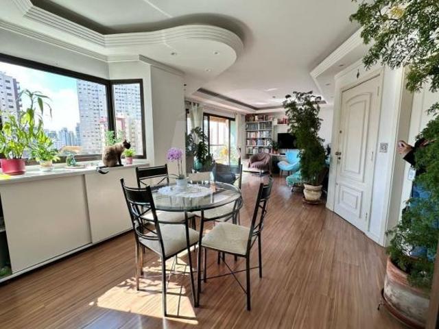 Apartamento com Sacada e 3 Suítes no Bairro Santa Terezinha Zona Norte SP