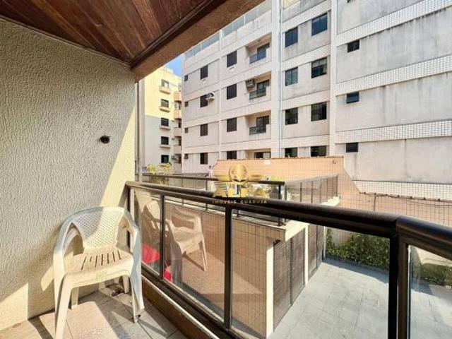 Apartamento com sacada e lazer na Praia do Tombo – Alfa Imóveis Guarujá