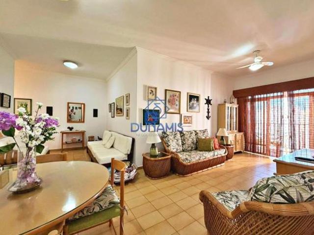 APARTAMENTO COM SACADA E VISTA MAR NA QUADRA DA PRAIA EM PITANGUEIRAS !