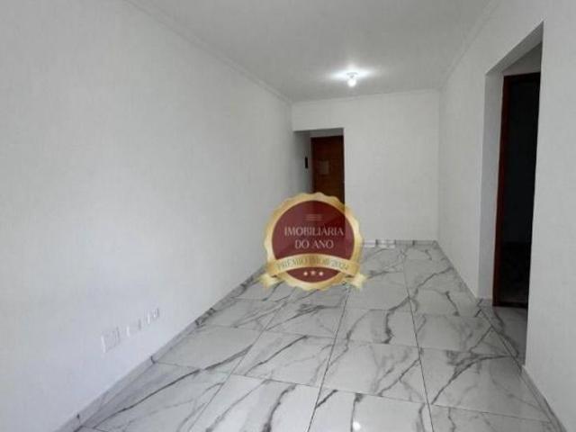 Apartamento com Sacada Gourmet e 2 Vagas no Boqueirão — 2 Dormitórios 1 Suíte aceita permuta e f