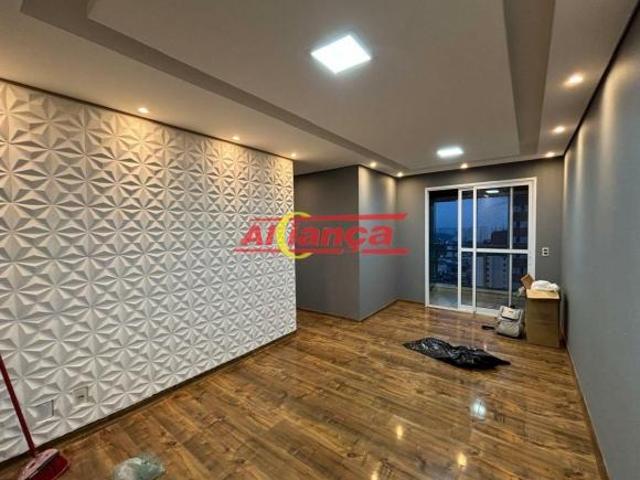 Apartamento com sacada gourmet e lazer completo em condomínio