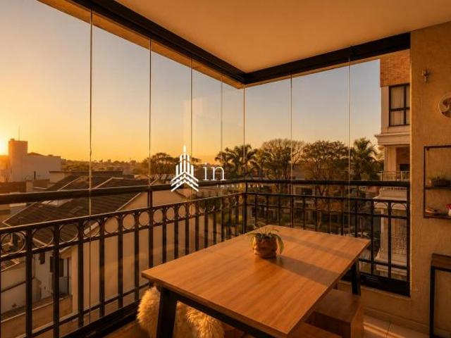Apartamento Face Norte com Sacada Gourmet, e Marcenaria Florense no Água Verde