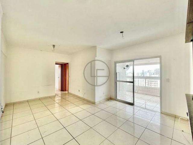 Apartamento com Sacada Gourmet, Pequena Vista Mar e Lazer Completo
