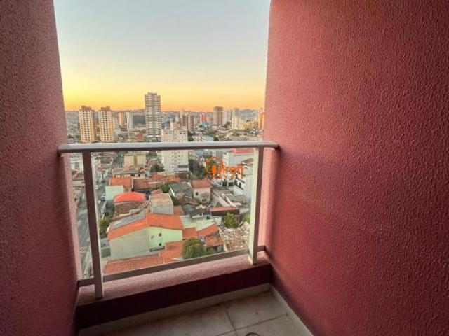 Apartamento com Sacada Vila Vitória Mauá