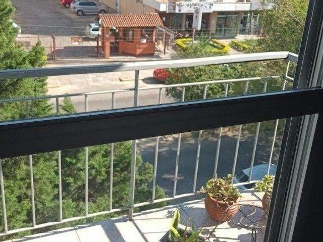 Apartamento com sacada 2 dorm na Avenida Engenheiro Francisco Rodolfo Simch Sa
