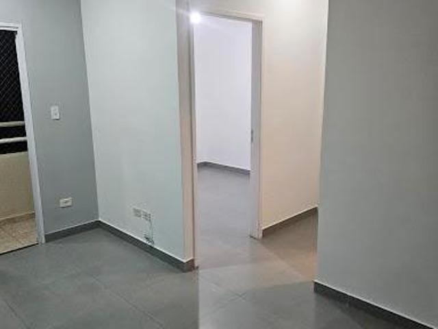 Apartamento com sacada, 2 dormitórios à venda, 53 m² por R$ 250.000 Cidade Salvador Jacareí/SP