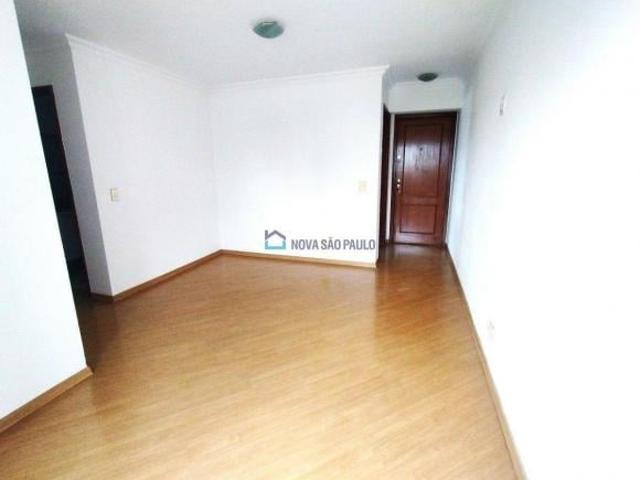 Apartamento com sacada 2 quartos à venda na Vila Mariana
