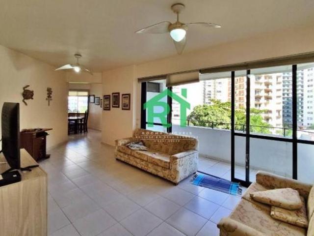 Apartamento com Sacada, 3 Dormitórios 3 Suítes, 2 Vagas, Pitangueiras, Guarujá/SP